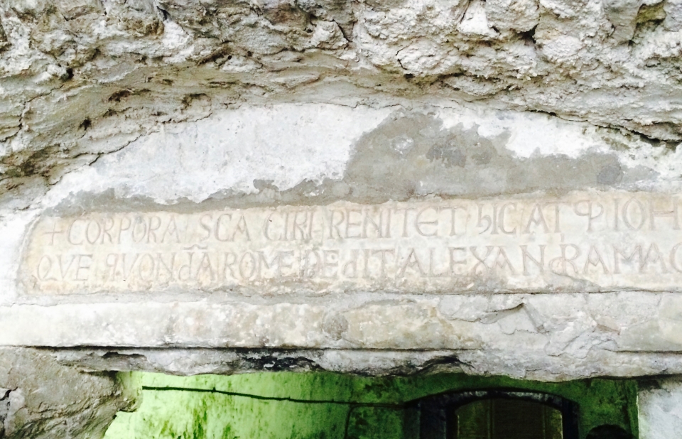 Un angolo di Medioevo a Roma: la Chiesa e il sotterraneo di Santa ...